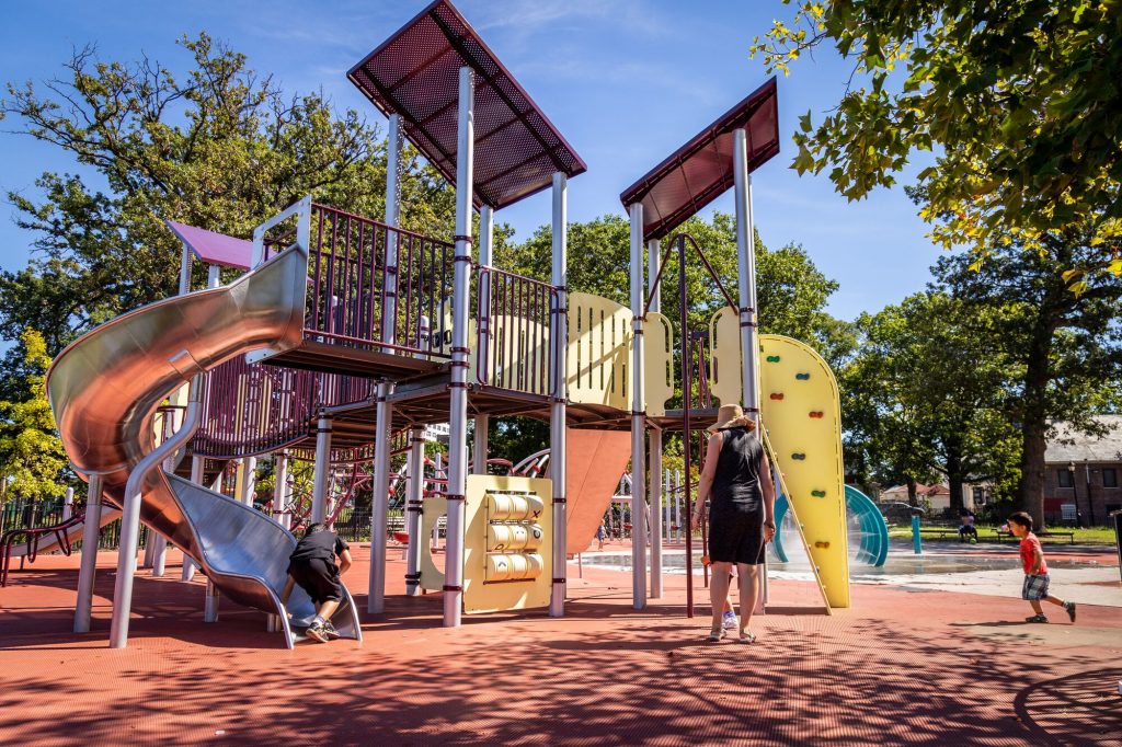 Friends Field - Site Specialists